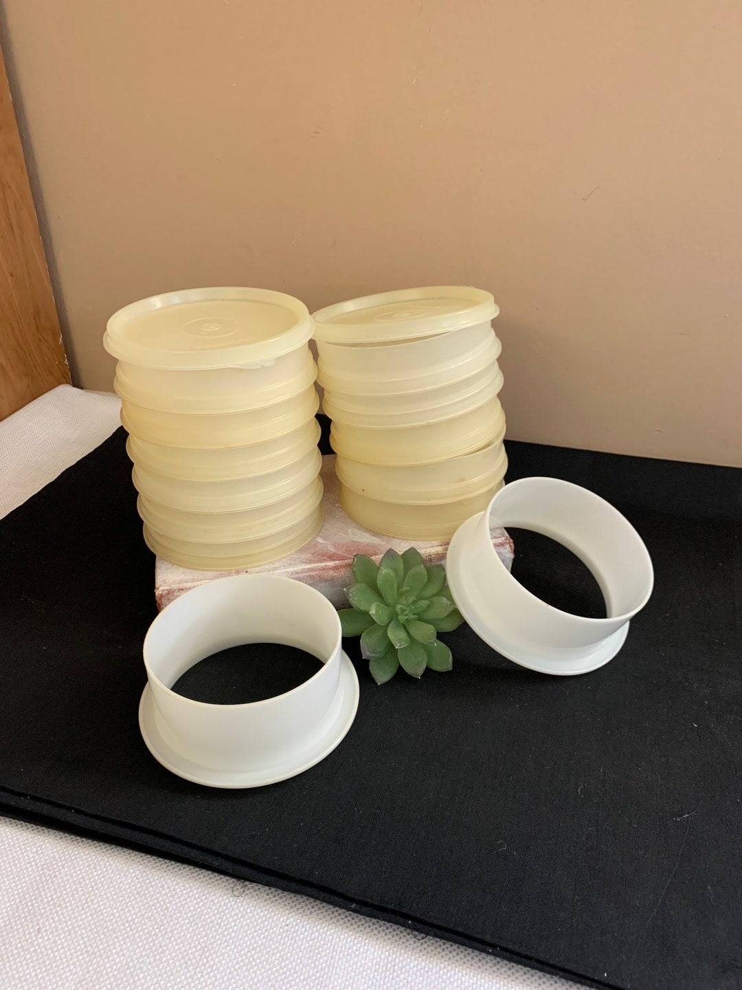 Tupperware Hamburger Storage, Vintage Sheer White Stacking Burger Press ...