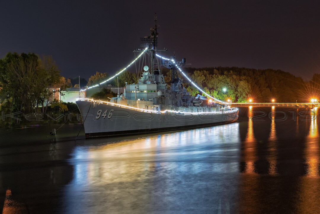 US Navy Destroyer - USS Edson - Etsy