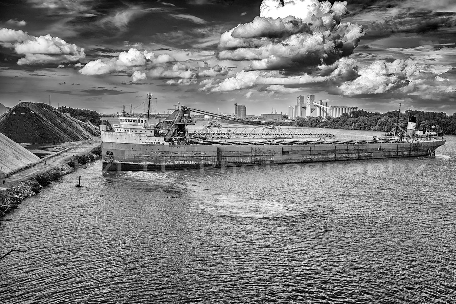 Great Lakes Freighter Manistee, Maumee River, Toledo, Ohio - Etsy