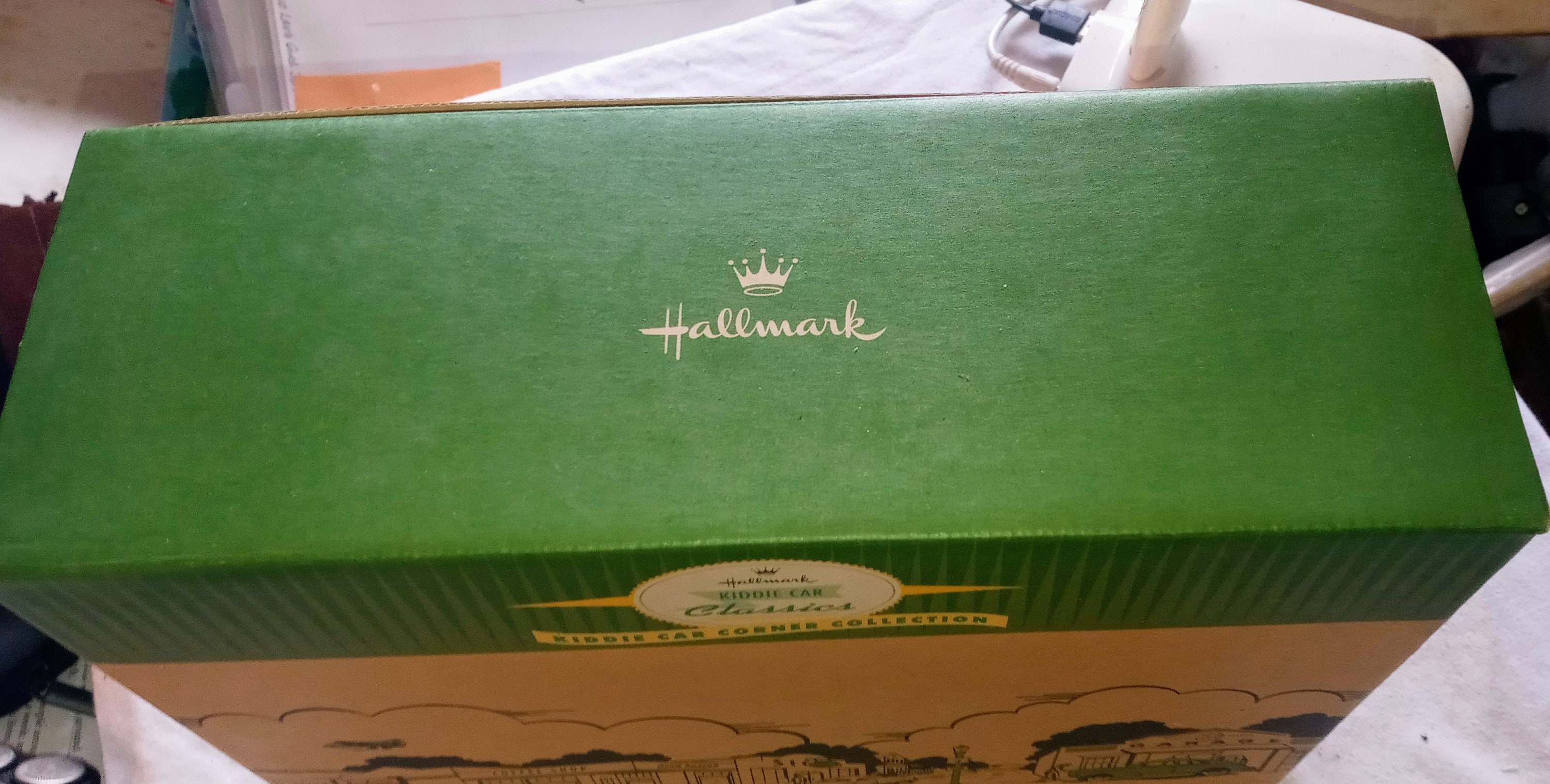 1998 Hallmark Kiddie Car Corner Bill's Boards Series 2 FAMOUS FOOD ...