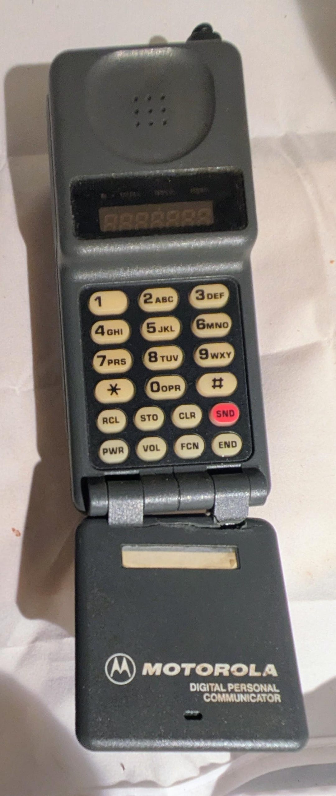 Vintage Motorola Digital Personal Communicator Gray With Battery Pack ...