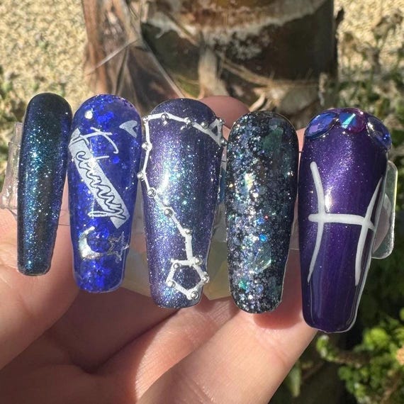 Zodiac inspired nails 60 photos - Youhoroscope.com