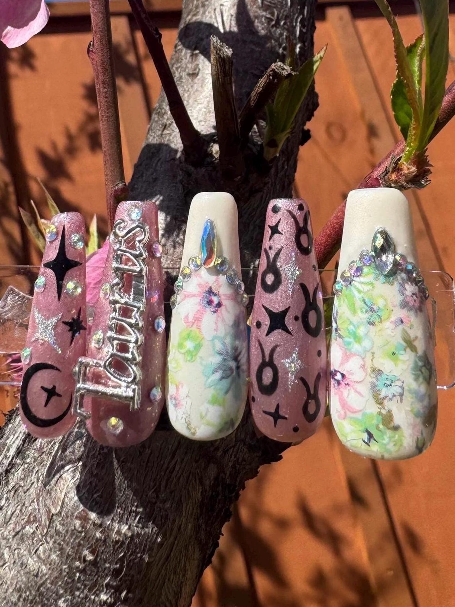 Taurus Zodiac Press on Nails: Floral Rhinestone Gel Nail Set - Etsy