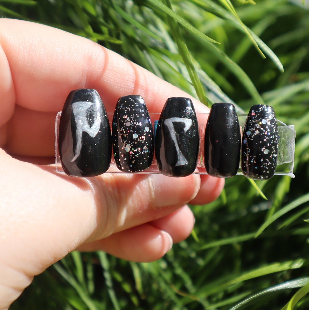 Skyrim Rune Custom Gel Nail Set14 Pieces Glue/press on Nails - Etsy