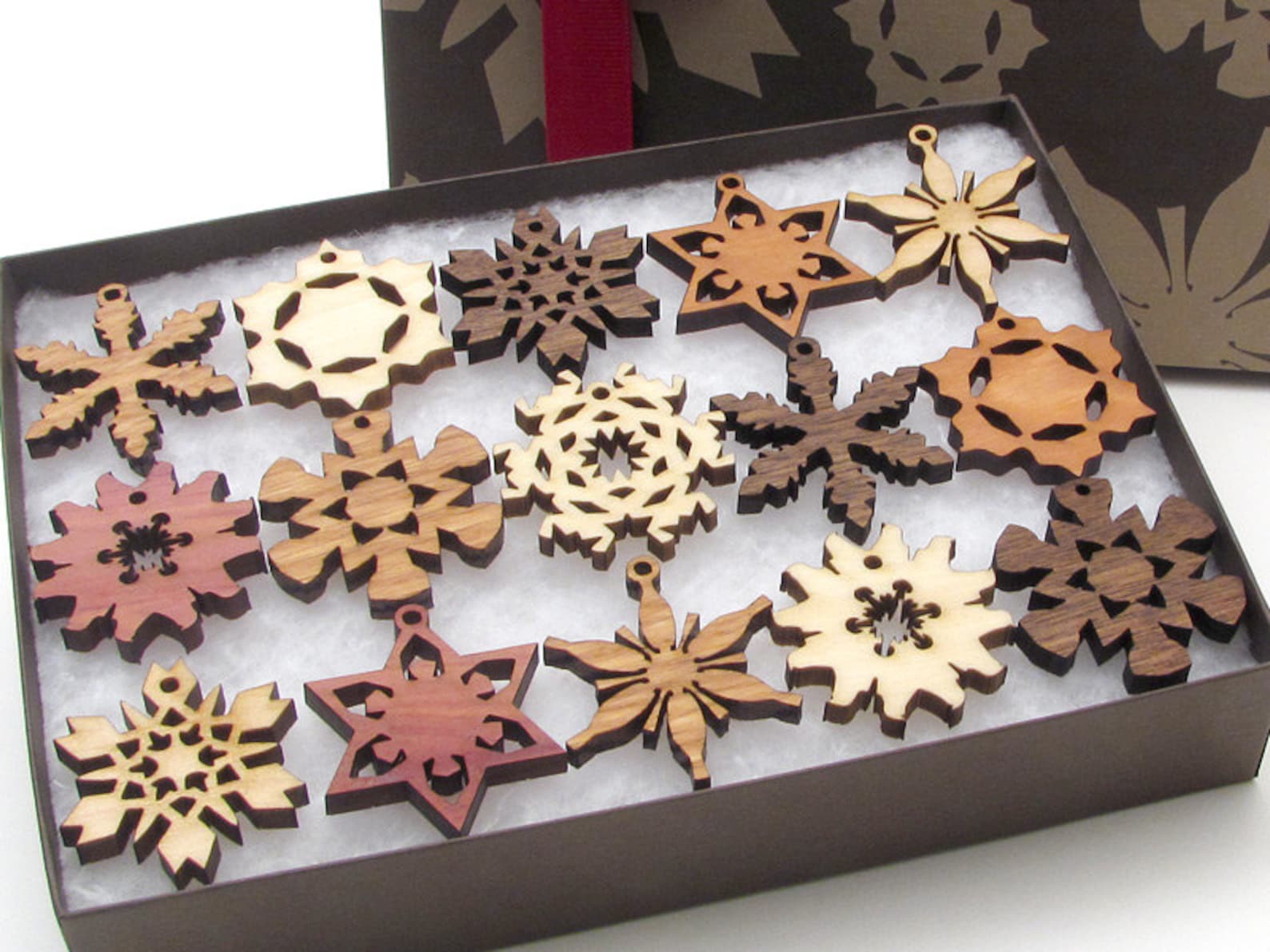 Mini Snowflake Ornaments From Nestled Pines Gift Box Set of 15 . All ...