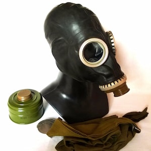 Soviet Russian Military Black Gp 5 Gas Mask & Gift GP 5 Grey Gas Mask ...