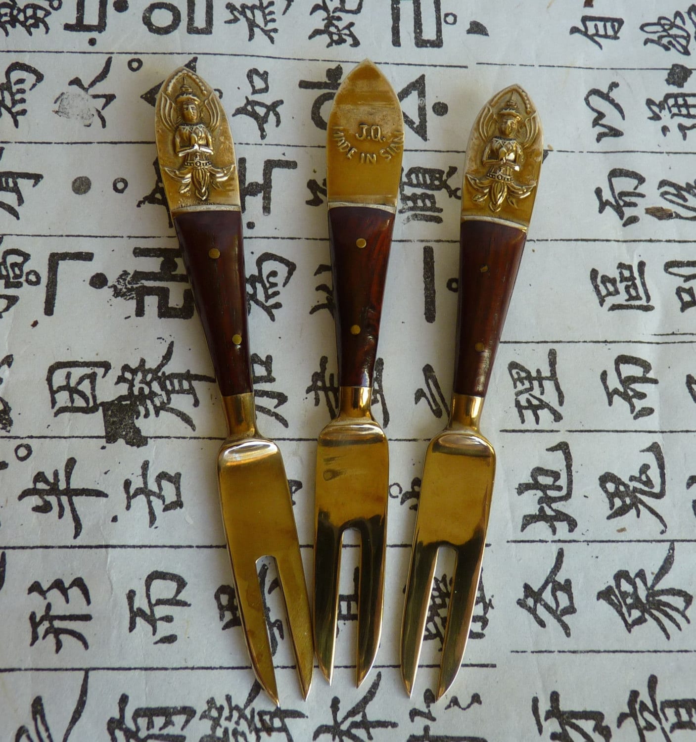 COCKTAIL FORKS ~ Thailand Siam ~ VINTAGE ~ 12 Cocktail Forks in ...