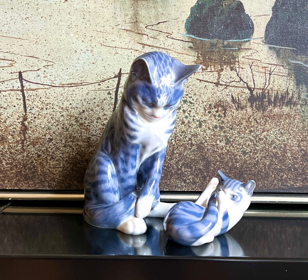 ROYAL COPENHAGEN CATS ~ Mama #340 and Kitten #727 ~ Delightful Pair in ...