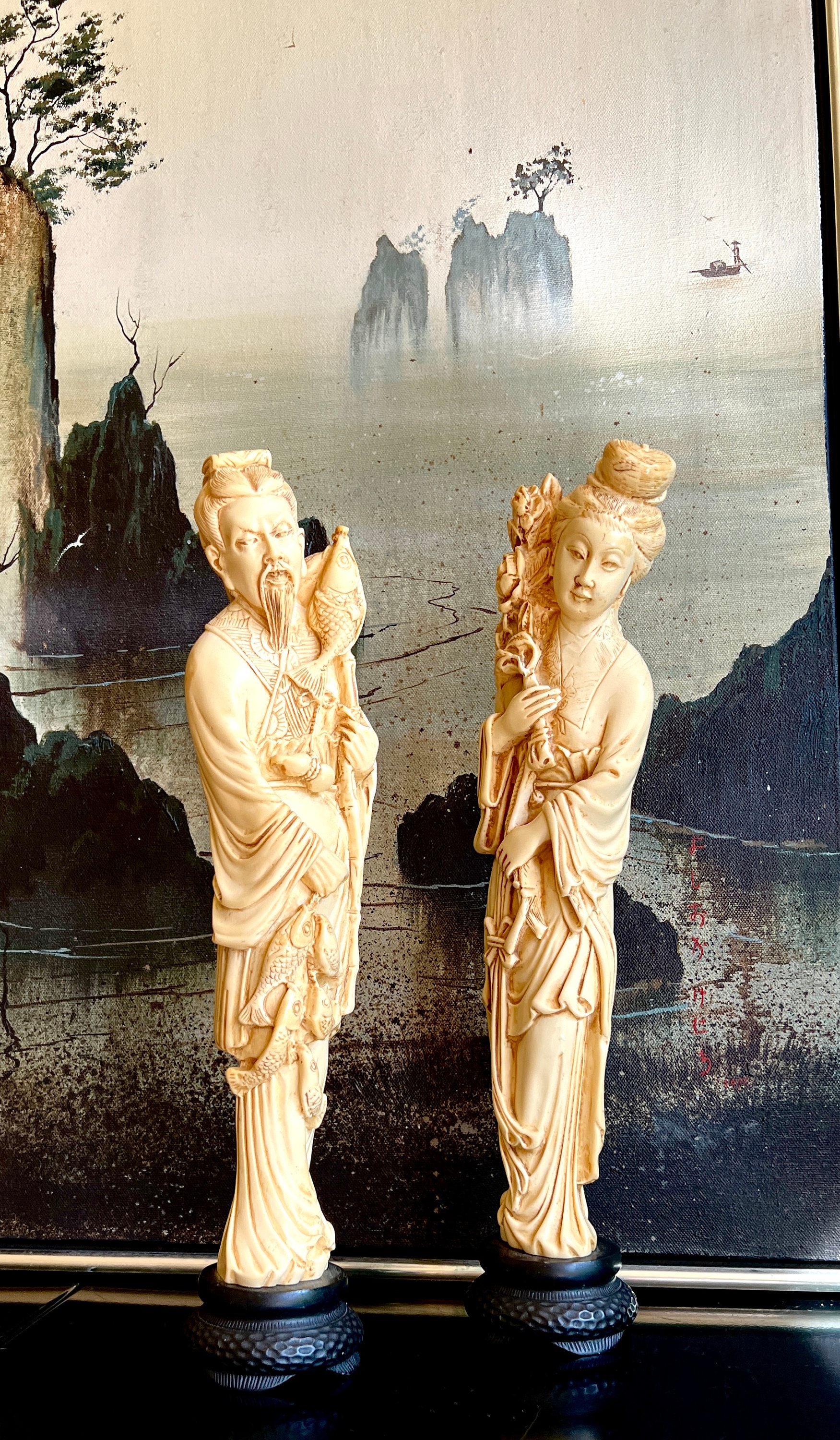 RESIN CHINESE COUPLE ~ Chinese Man With Fishes, Chinese Woman With ...