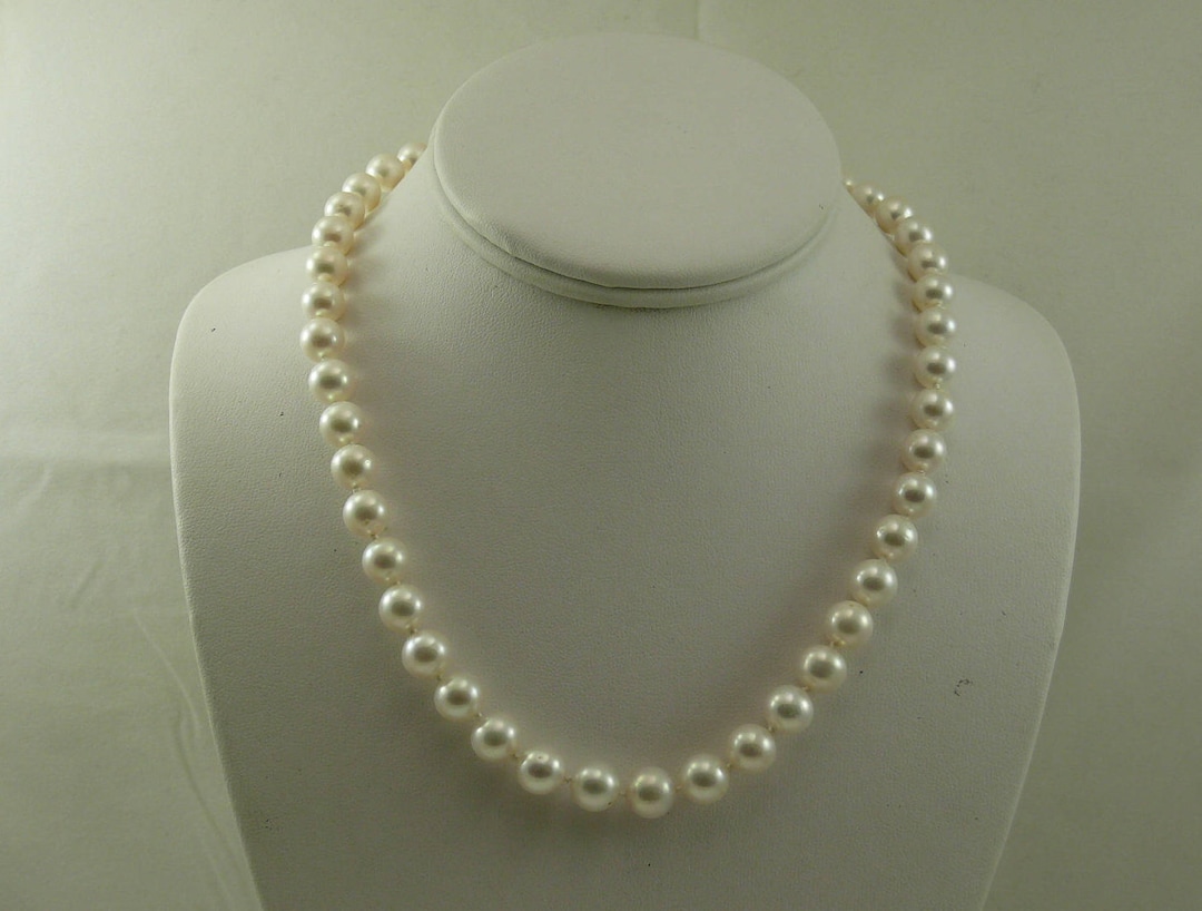 Cultured Freshwater White Pearl Necklace 14k White Gold Clasp 18 Inches