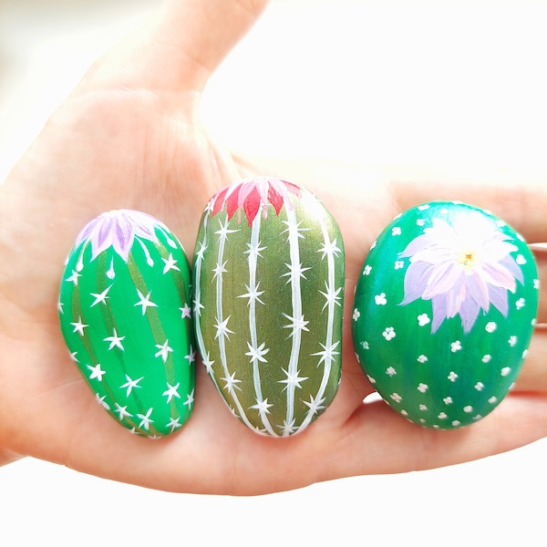 Hand Painted Pebble - Etsy