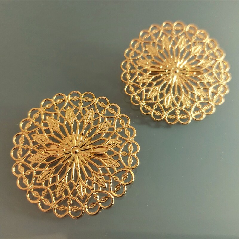 Gold Filigree Brooch - Etsy