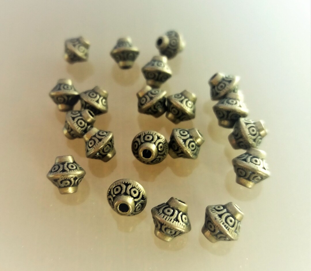 20 Bronze Engraved Metal Beads - Etsy