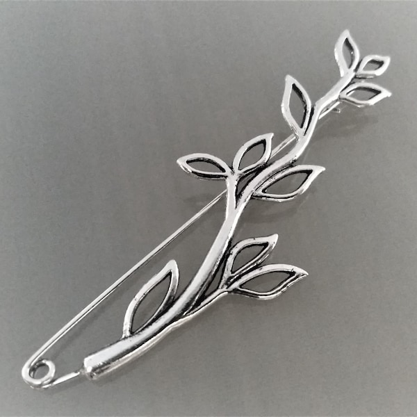 Small Silver Brooch - Etsy