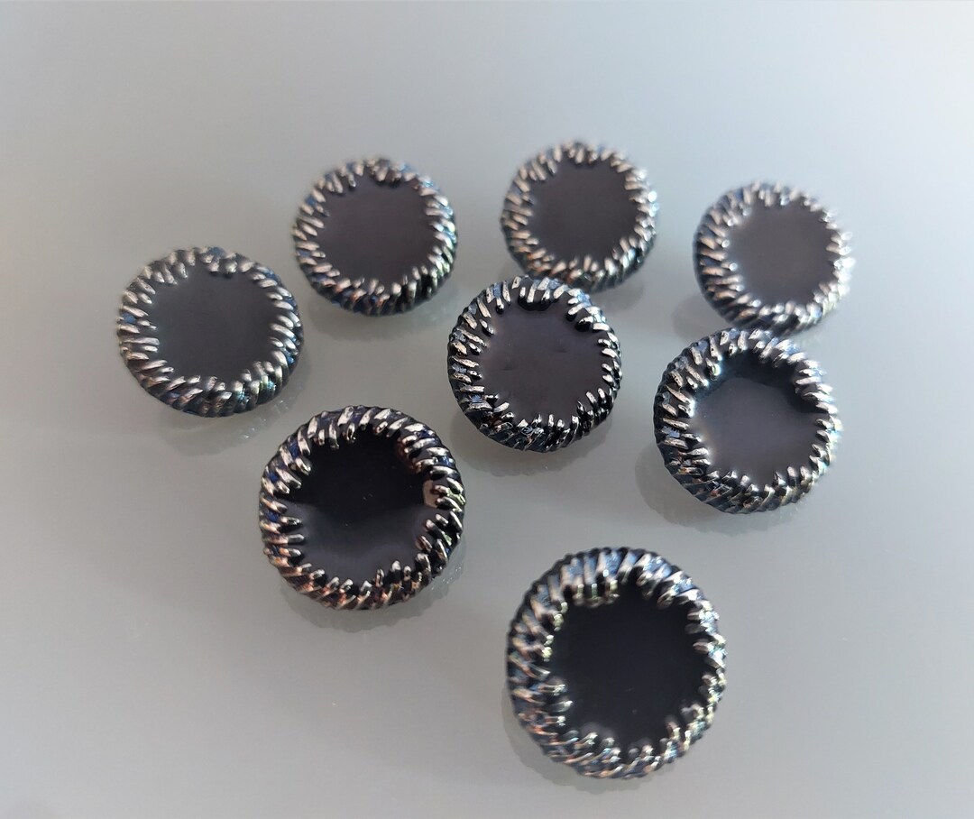 8 Round Shank Buttons, 18 Mm, Black and Silver Plastic - Etsy