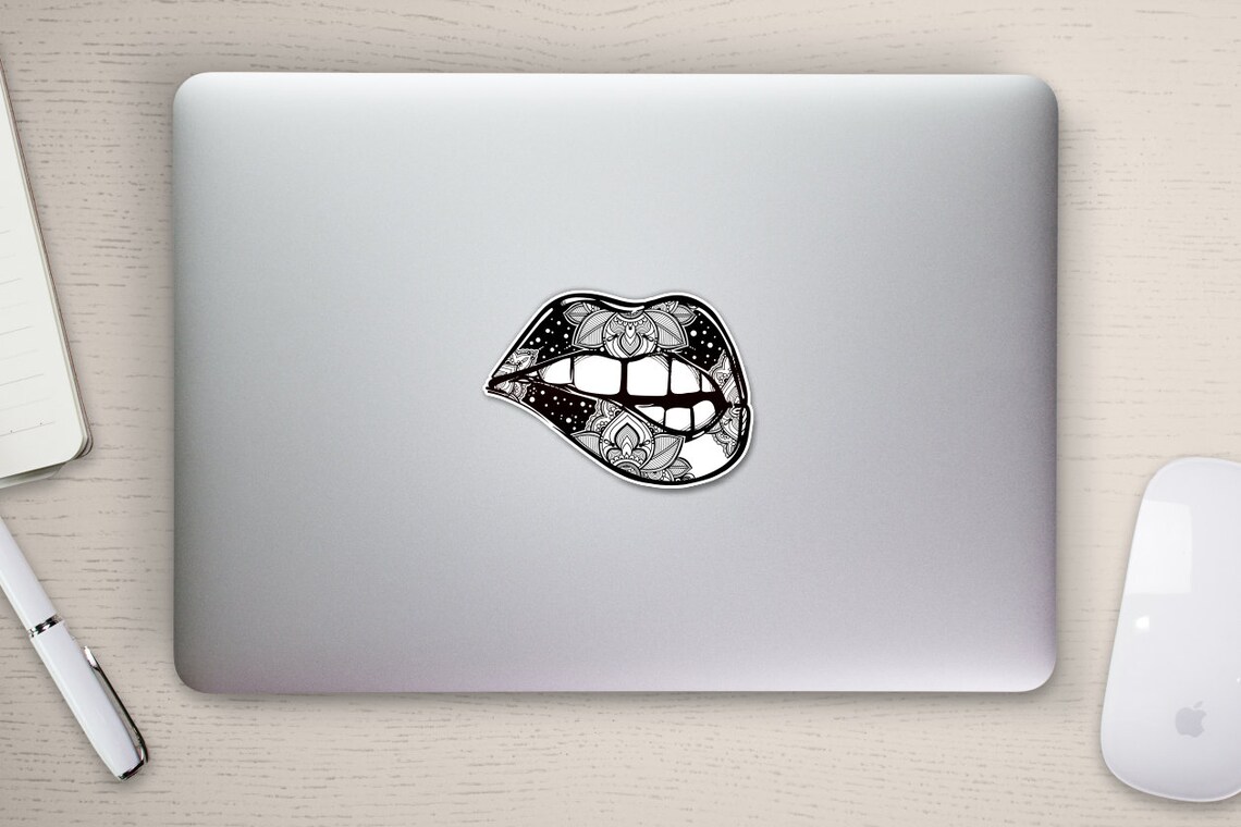 Decorative Lips Vinyl Bumper Sticker for Auto Cars Trucks Windshield ...
