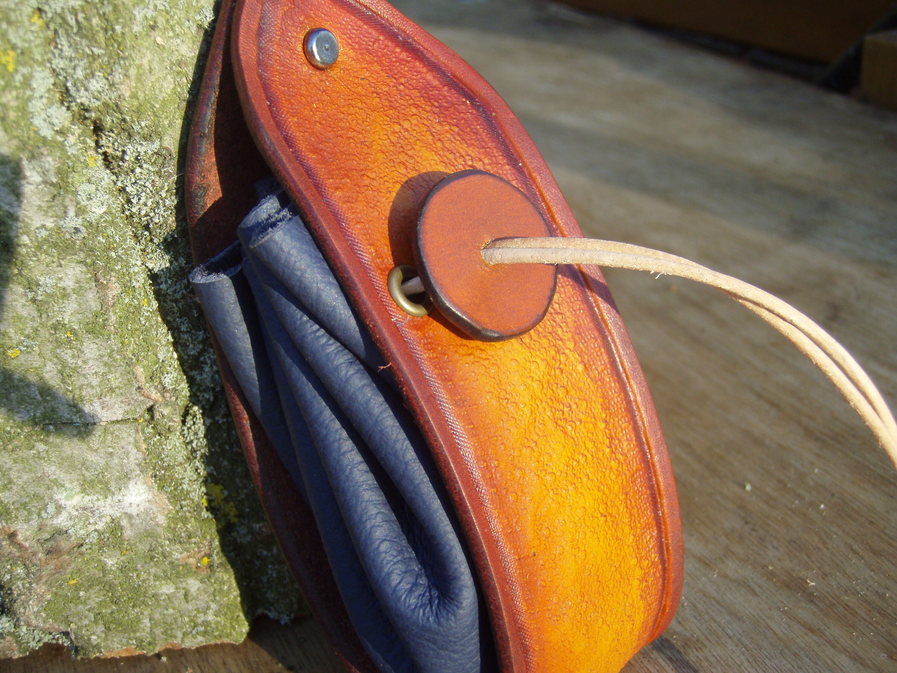 Tinder / Coin Pouch in Tooled Leather - Etsy