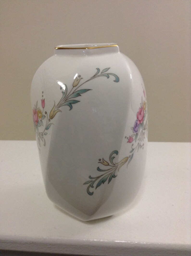Vintage Christopher Stuart Pink Floral Bone China Vase From the Spring ...