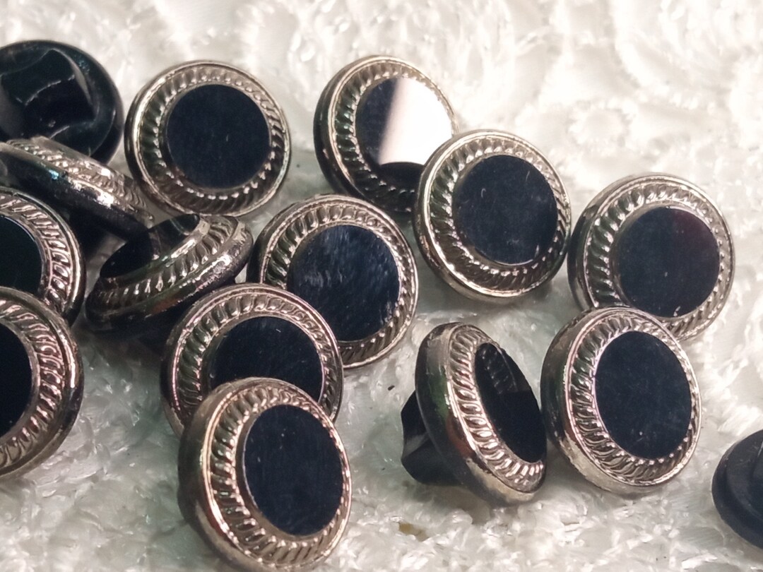 18 Very Small Glass Buttons, 11 Mm Round, Black and Silver, Italian ...