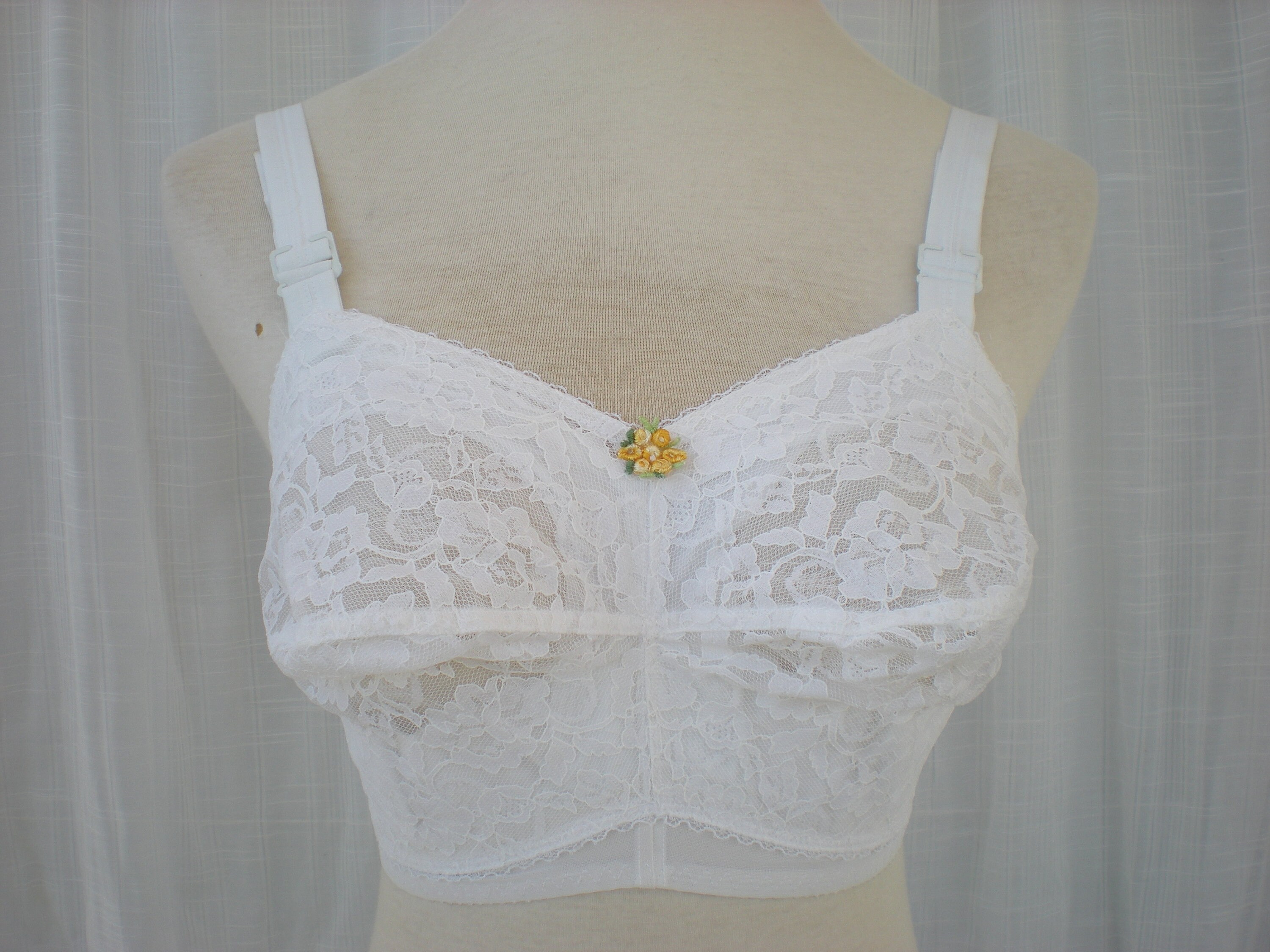 Vintage 50s 60s Figurette Lacy Pointy Bullet Full Cover | Etsy