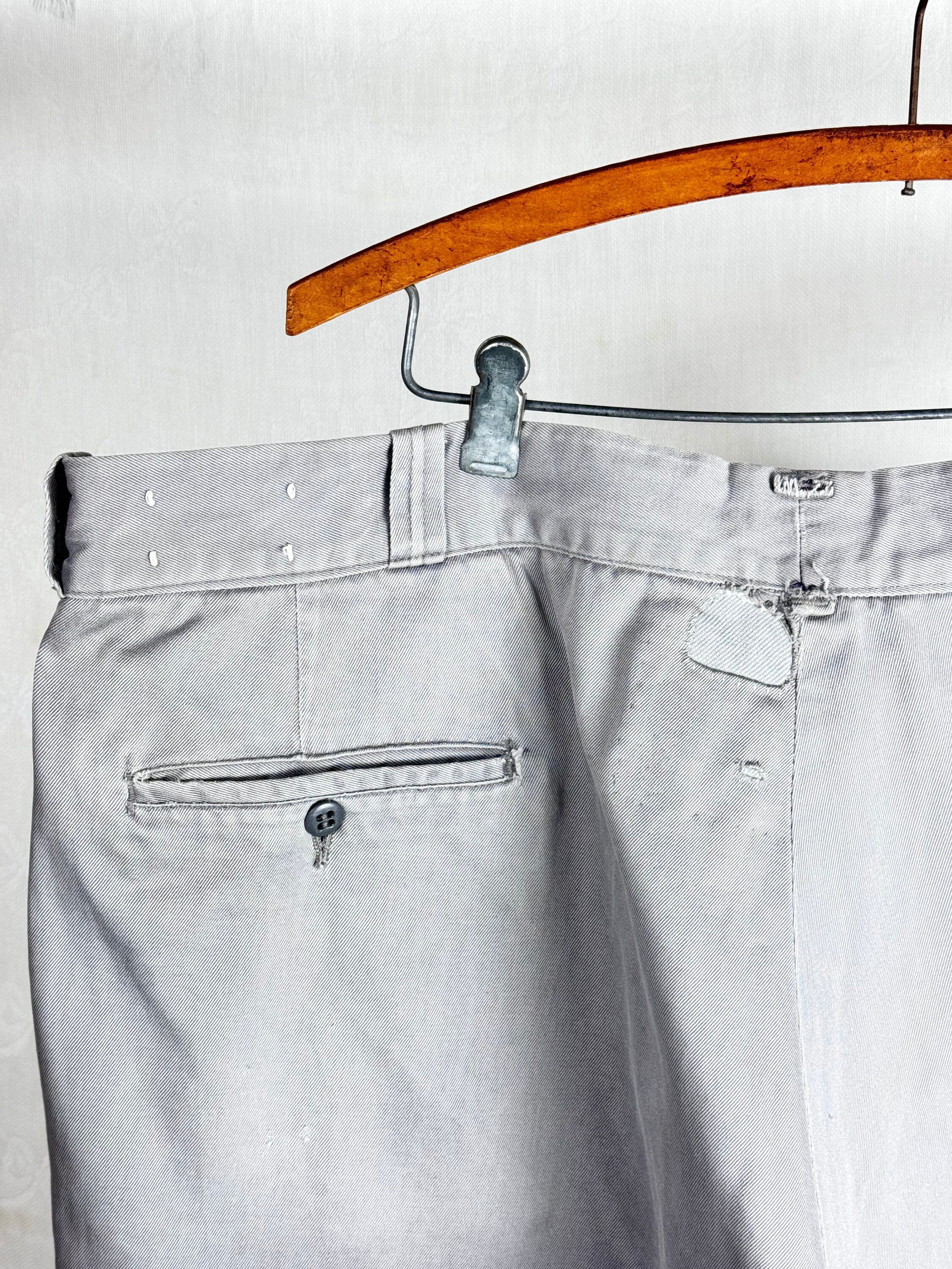 Vintage 1950s 60s Big Mac Army Cloth Twill Chino Work Pants Vintage 1950s 60s Big Mac Army Cloth Twill Chino Work Pants