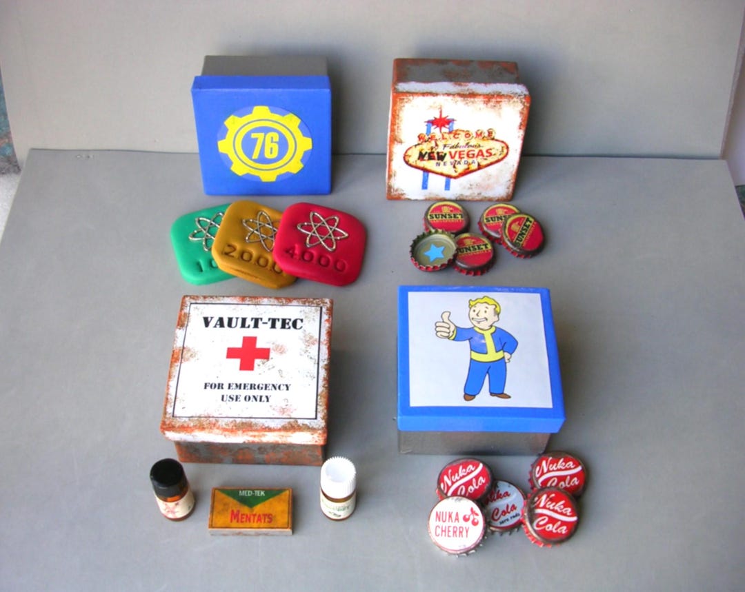 Fallout Gift Box With Miniature Figure New Vegas Vault Boy Nuka Cola ...