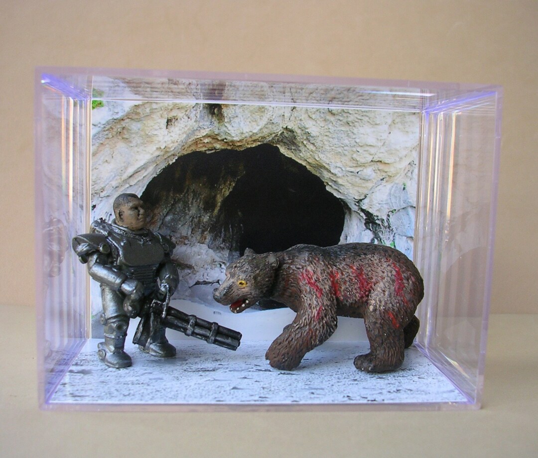Fallout Maximus and the Yao Guai Miniature Diorama Cube - Etsy