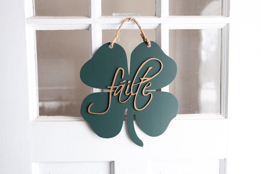 Fáilte Shamrock Door Hanger, Irish Welcome Sign - Etsy