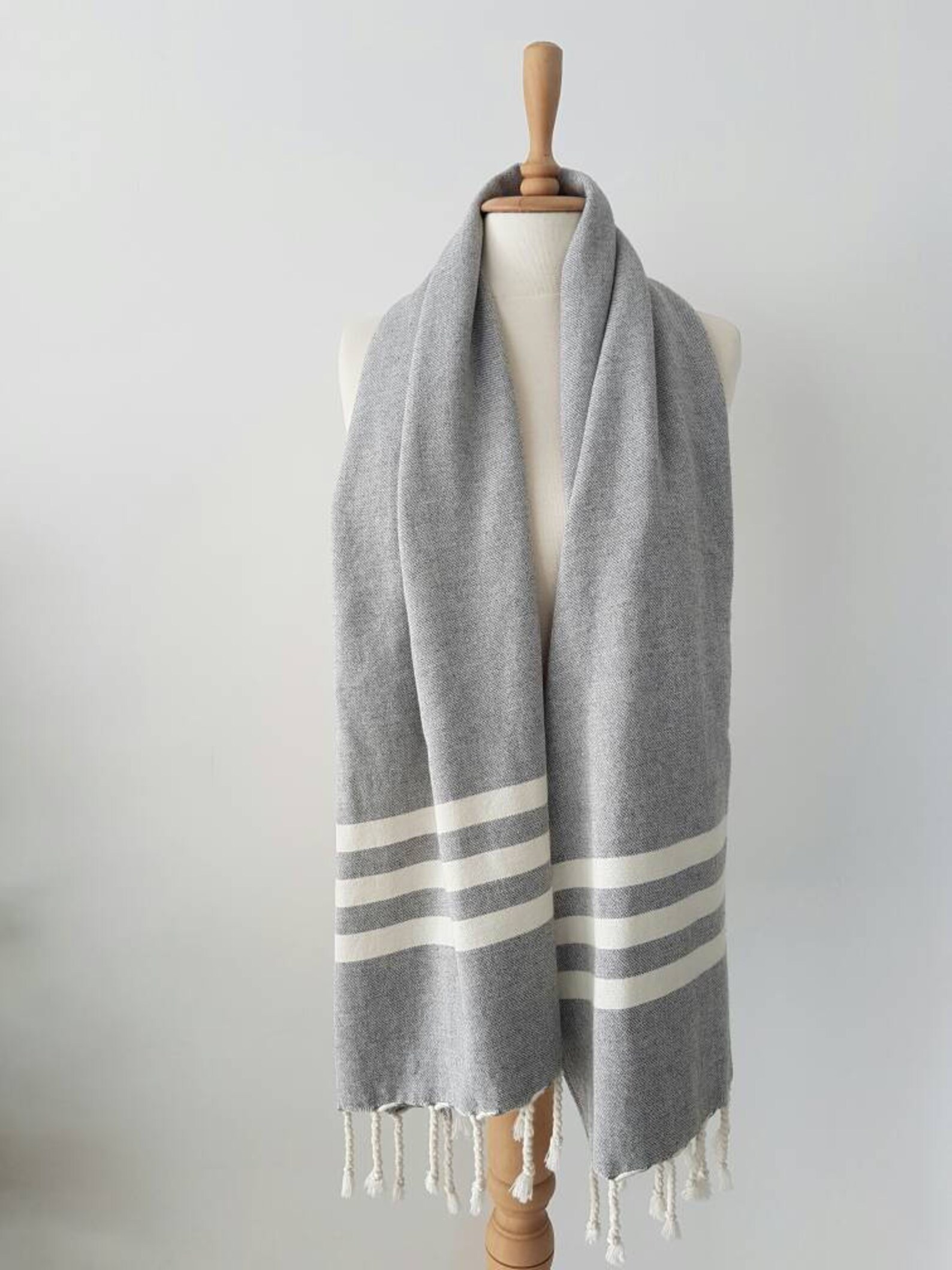 Grey Wool Scarf - Soft Winter Shawl - Merino Wool Scarf - Grey White ...