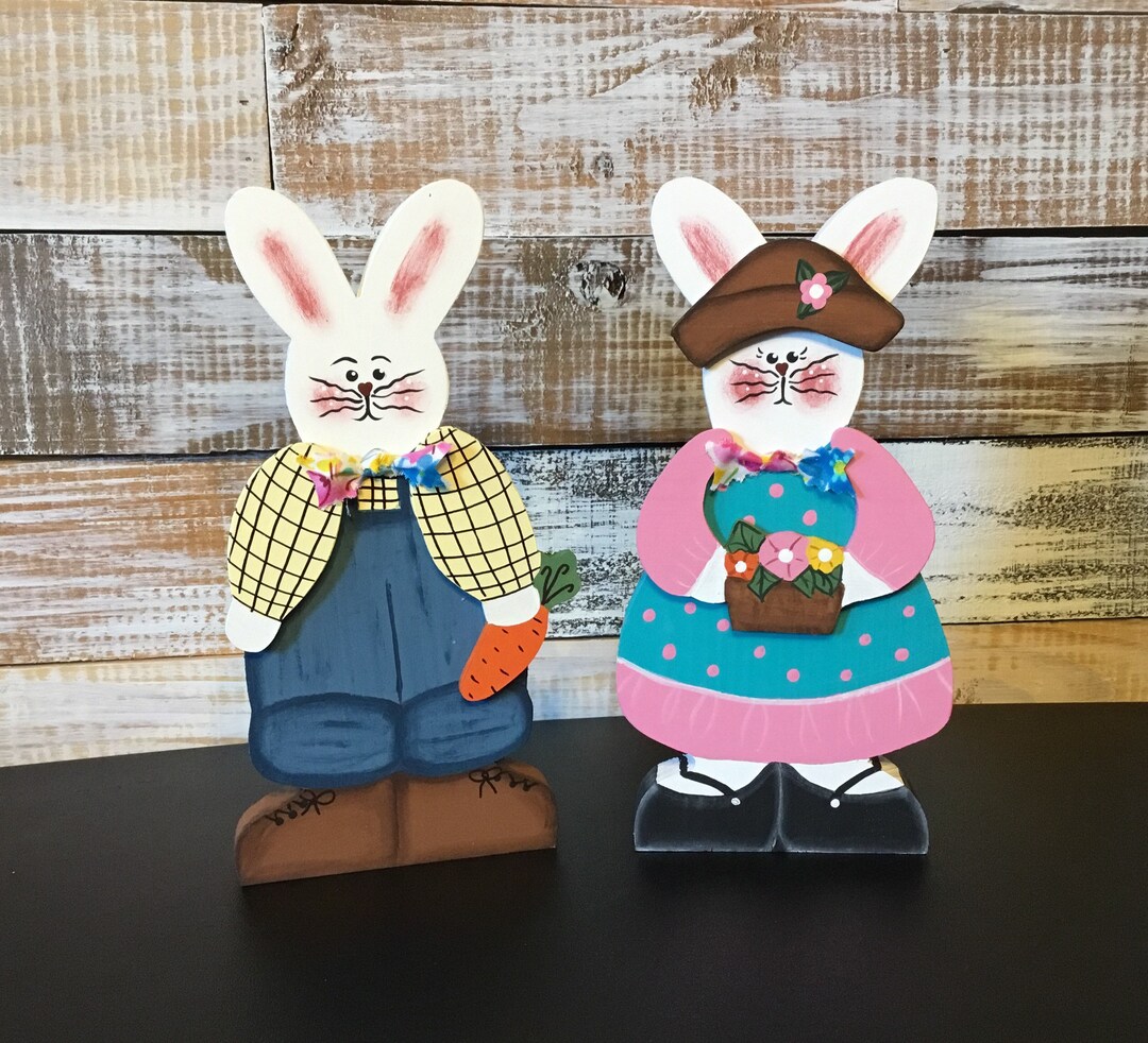 Hand Painted Easter Bunny Couple: Spring Shelf Sitters Decor - Etsy