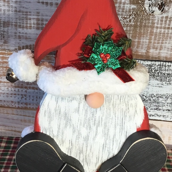 Santa Gnome - Etsy