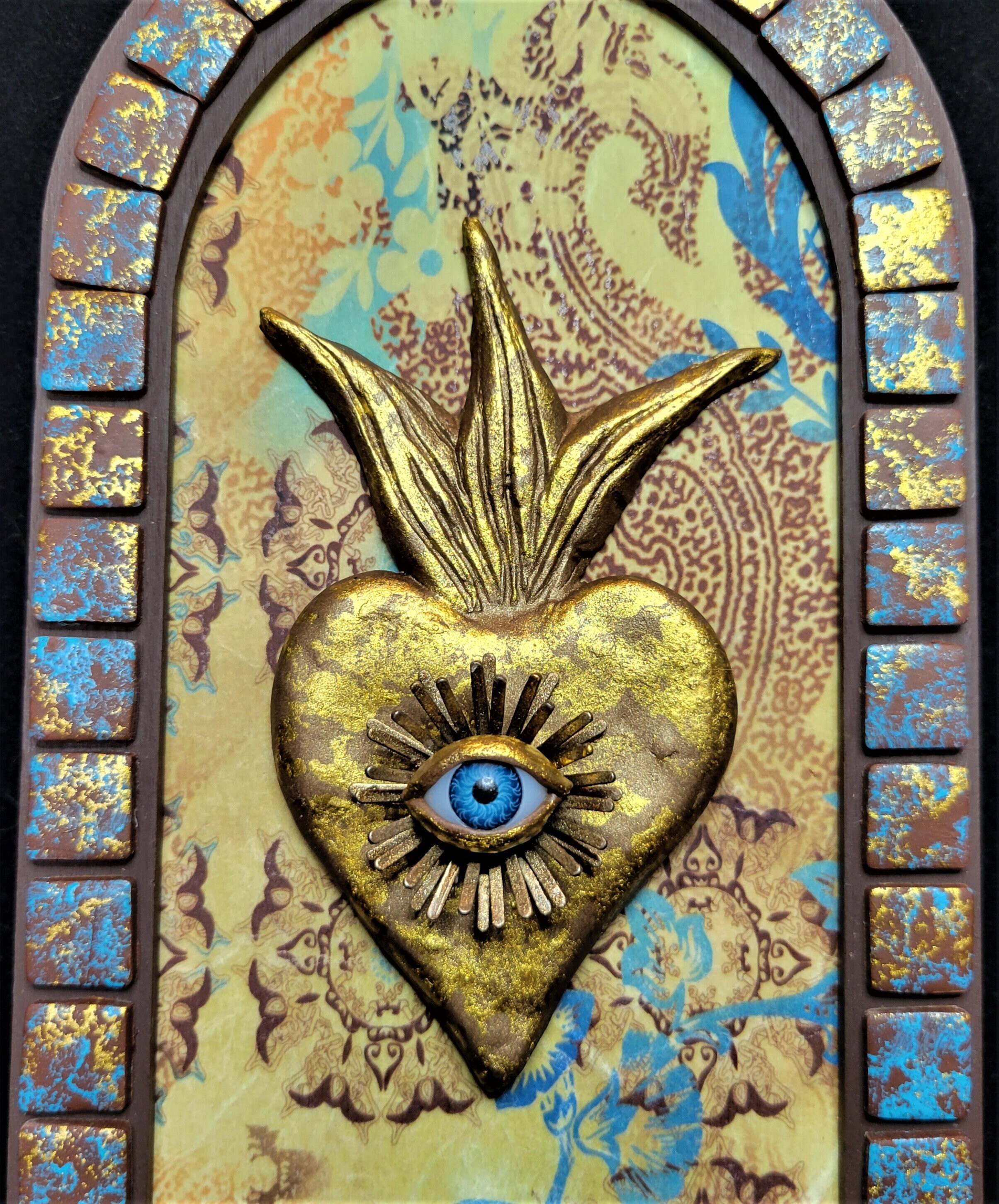 Sacred Heart With All Seeing Eye Wall Shrine - Etsy