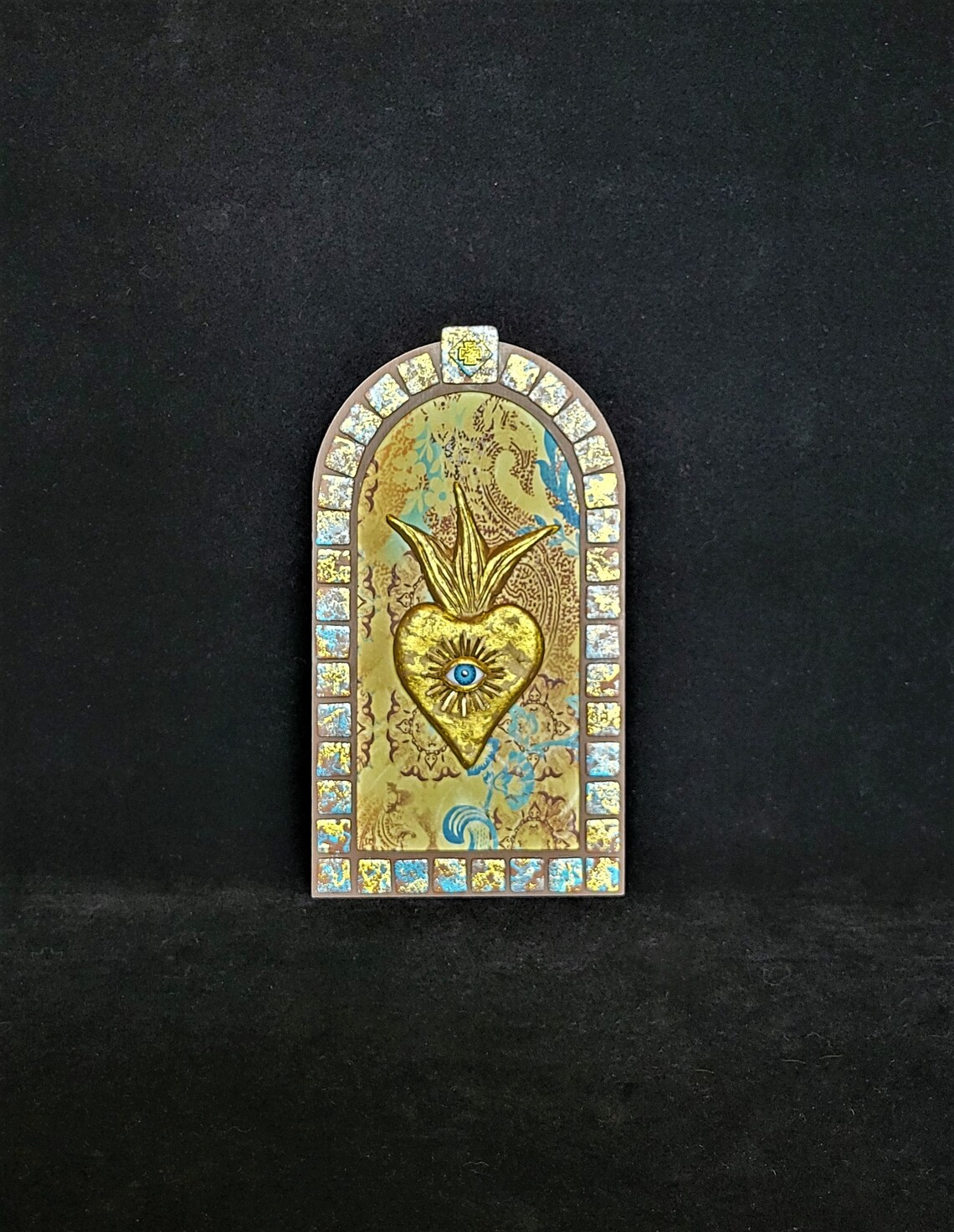 Sacred Heart With All Seeing Eye Wall Shrine - Etsy