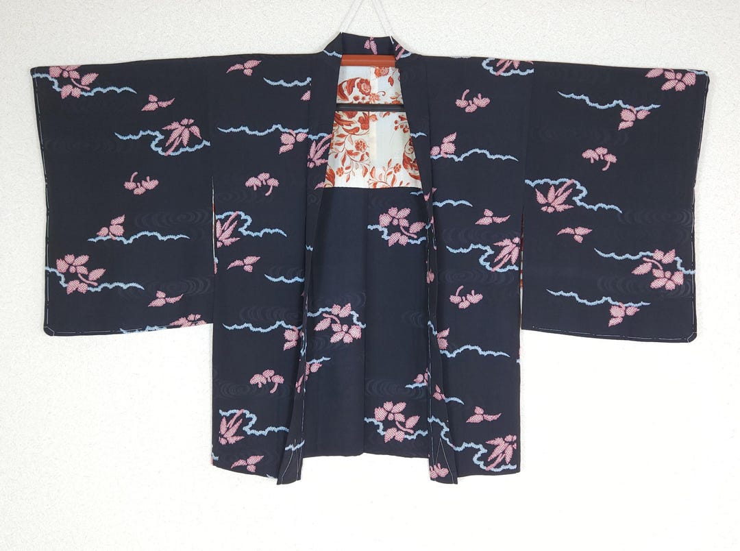 Black Silk Haori With Kanoko Floral Patterns, Vintage Haori ...