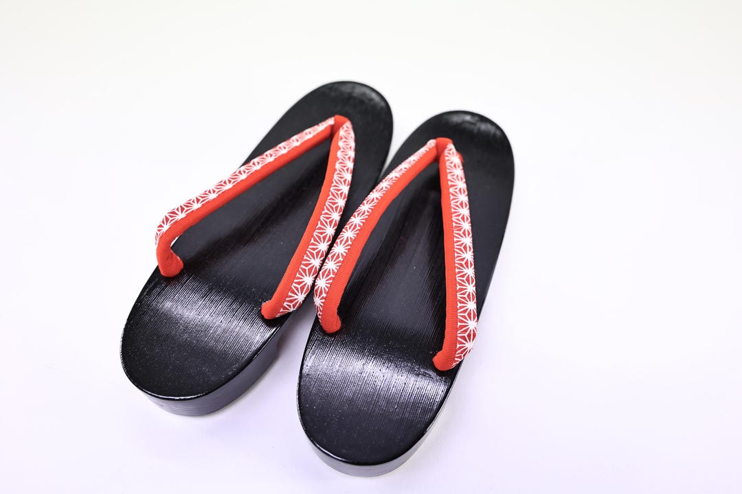 Geta With Asanoha Motif, Black Geta, New Geta, Zōri, Kimono Sandals ...