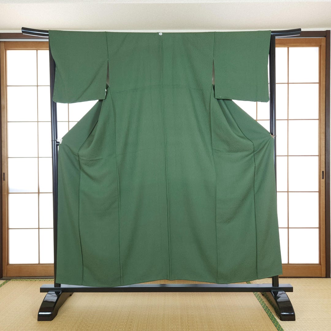 Iromuji Kimono in Plain Green Crepe Silk, Green Kimono, Plain Kimono, Iromuji, Green Crepe ...