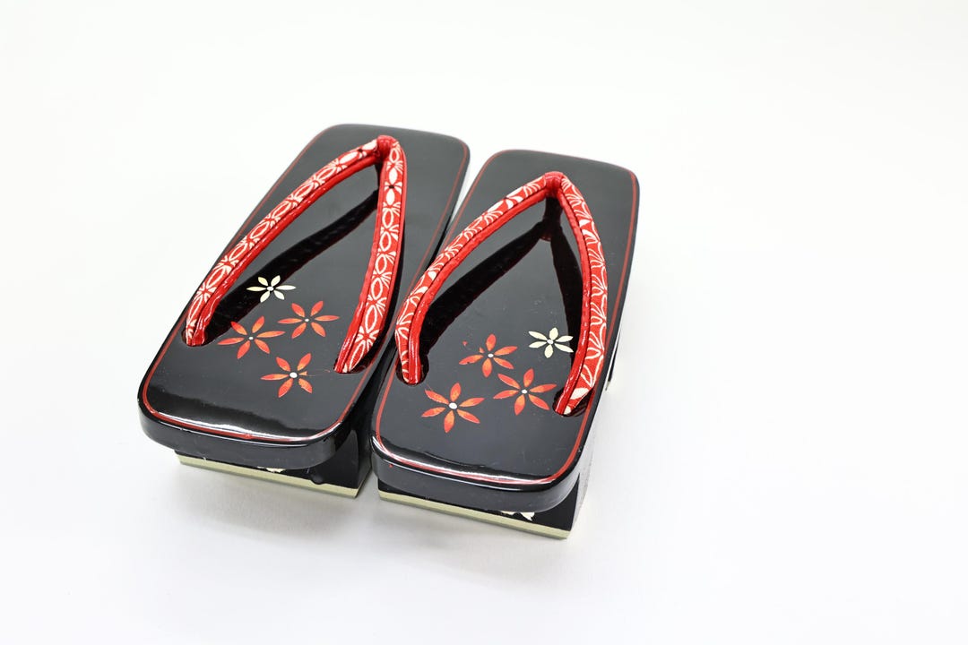 Wooden Geta With Flowers, Geta, New Geta, Zōri, Kimono Sandals ...