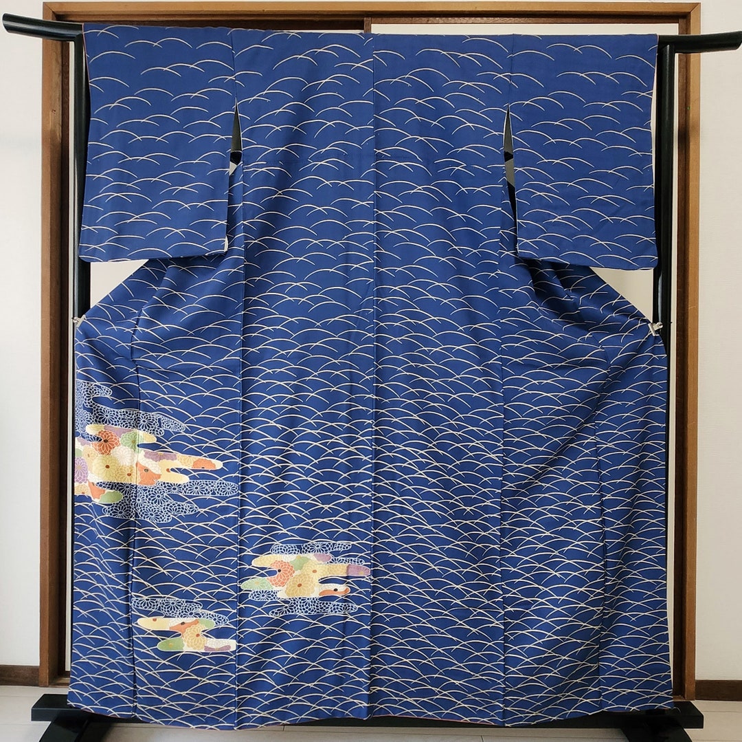 Matsuba and Kiku Komon Kimono, Komon Kimono, Navy Blue Kimono, Matsuba ...