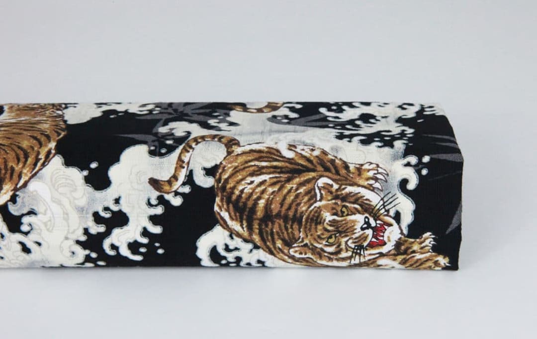 Japanese Tiger Fabric Black Background 50cm, Japanese Fabrics, Tiger ...