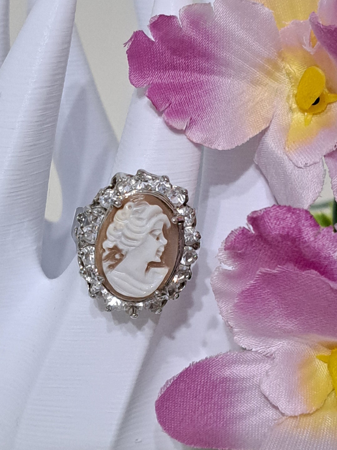 Sardonic Shell Cameo Ring and Crystals, Italian Jewelry - Etsy