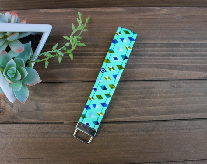 Diamond Key FOB - Green Key Chain, Spring Key FOB, Spring Key Chain - Etsy