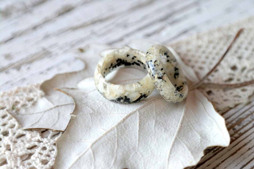 Eco Resin Ring REAL FLOWER RING Resin Rings White Flower Resin Ring ...