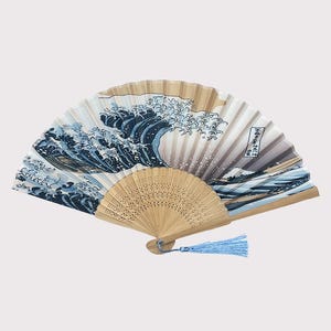 Japanese Design Fan, Hokusai Wave, Suehiro - Etsy