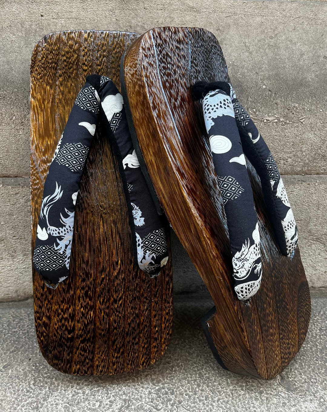 Square Geta Sandals With Dragon Motif, Japanese Wooden Sandals - Etsy