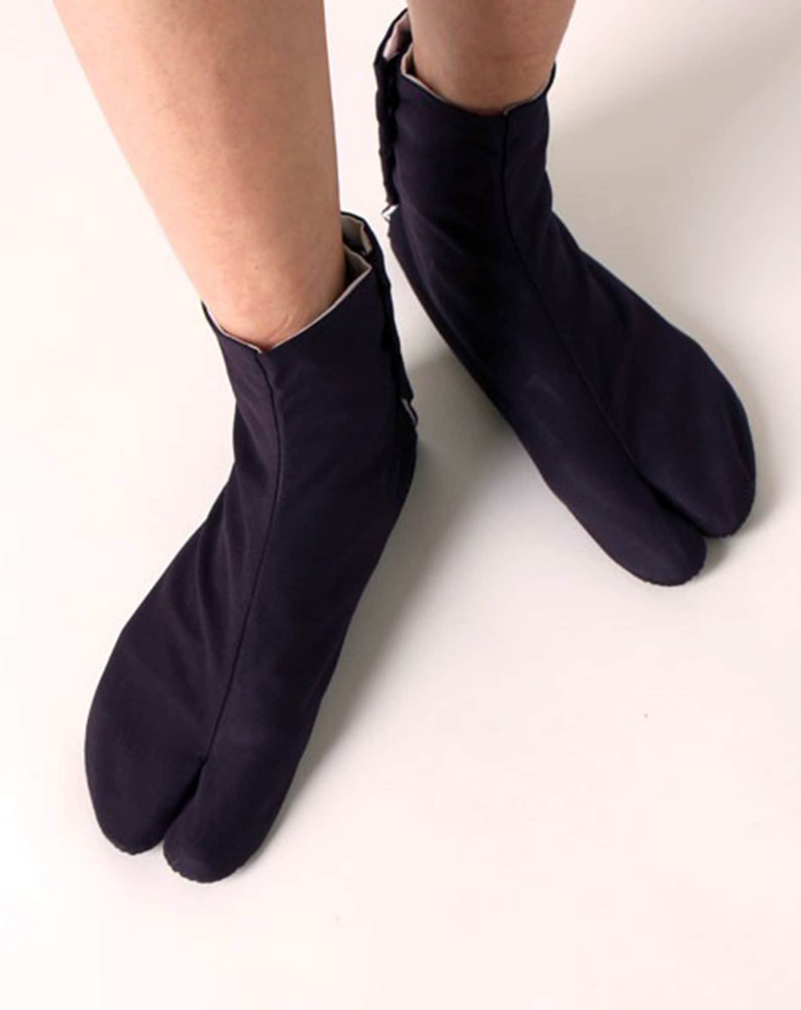 JAPANESE TABI Socks - Etsy