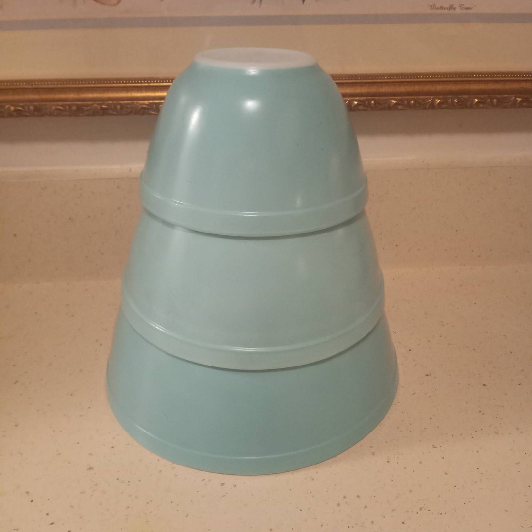 1950s Rare Turquoise Pyrex Mixing Bowl Set 401, 402, 403 Blue Kitchen ...