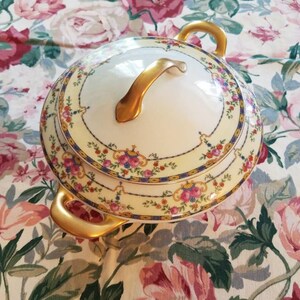 Antique Warwick Czechoslovakia Victoria China Soup Toureen Rose Pattern ...