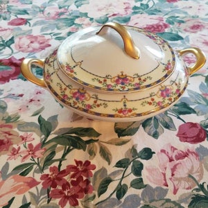 Antique Warwick Czechoslovakia Victoria China Soup Toureen Rose Pattern ...