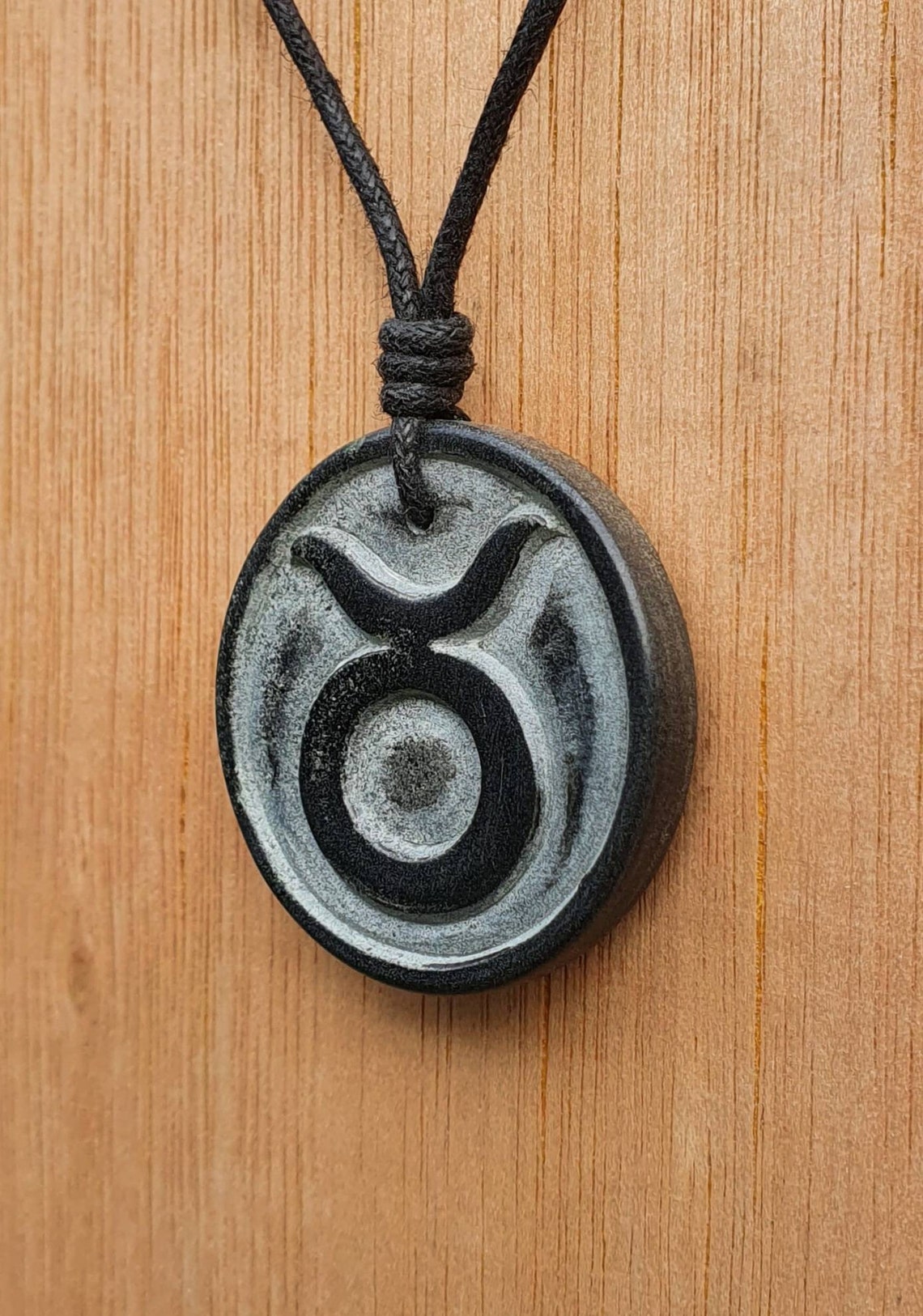 Taurus Zodiac Symbol Pendant Necklace | Taurus Horoscope Star Sign ...