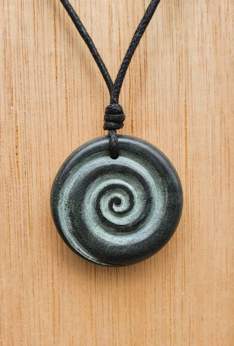 Celtic Spiral Pendant Symbol of New Beginning Prosperity - Etsy